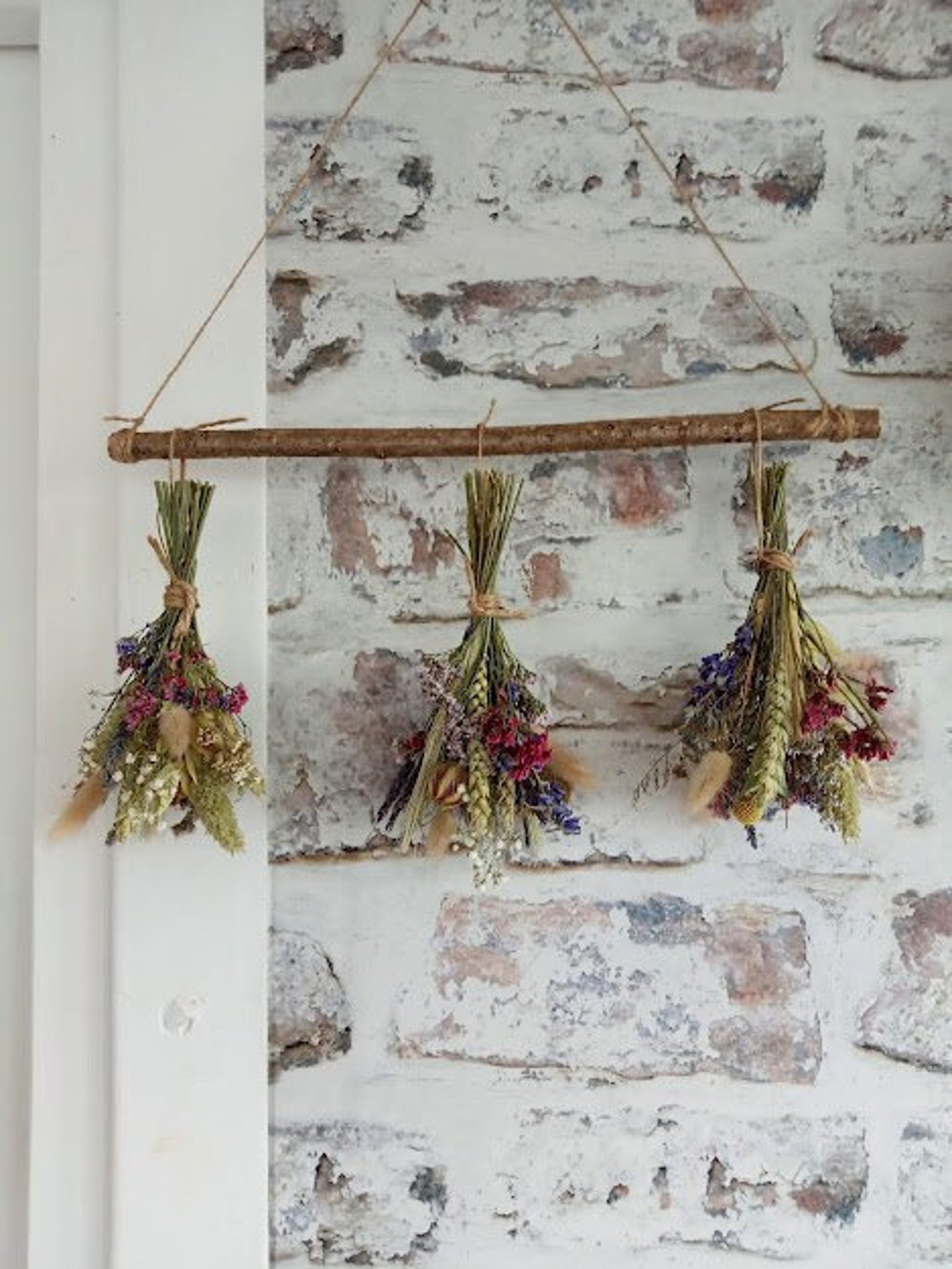 Dried Floral 3 and 5 Flower Bunch Bar. Tied With Jute Twine - Etsy UK