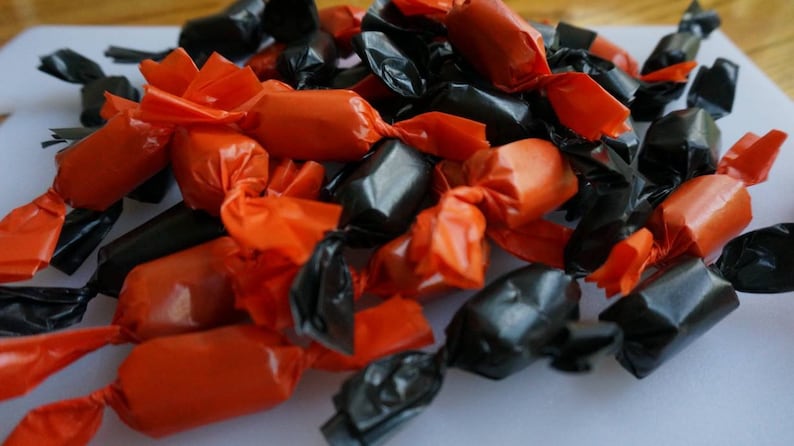 Colorful Wax Paper Caramel, Taffy, or Candy Wrappers 4"x5" - Etsy