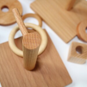 Montessori Stacking Discs, Rings and Cubes on a Horizontal and Vertical ...