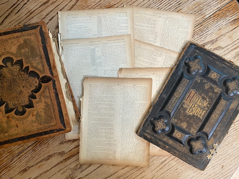Vintage LARGE Holy Bible Pages Christian Worship Word of God Old New ...