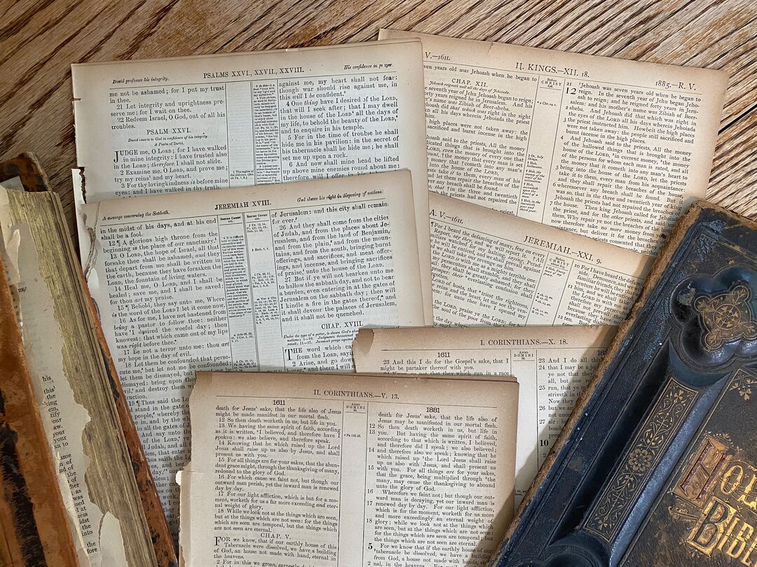 50 Vintage LARGE Holy Bible Pages Christian Worship Word of God Old New ...