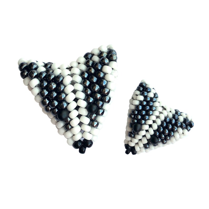 Badger Critter Bead, 3D Peyote Beaded Bead, Geometric Beading Pattern ...