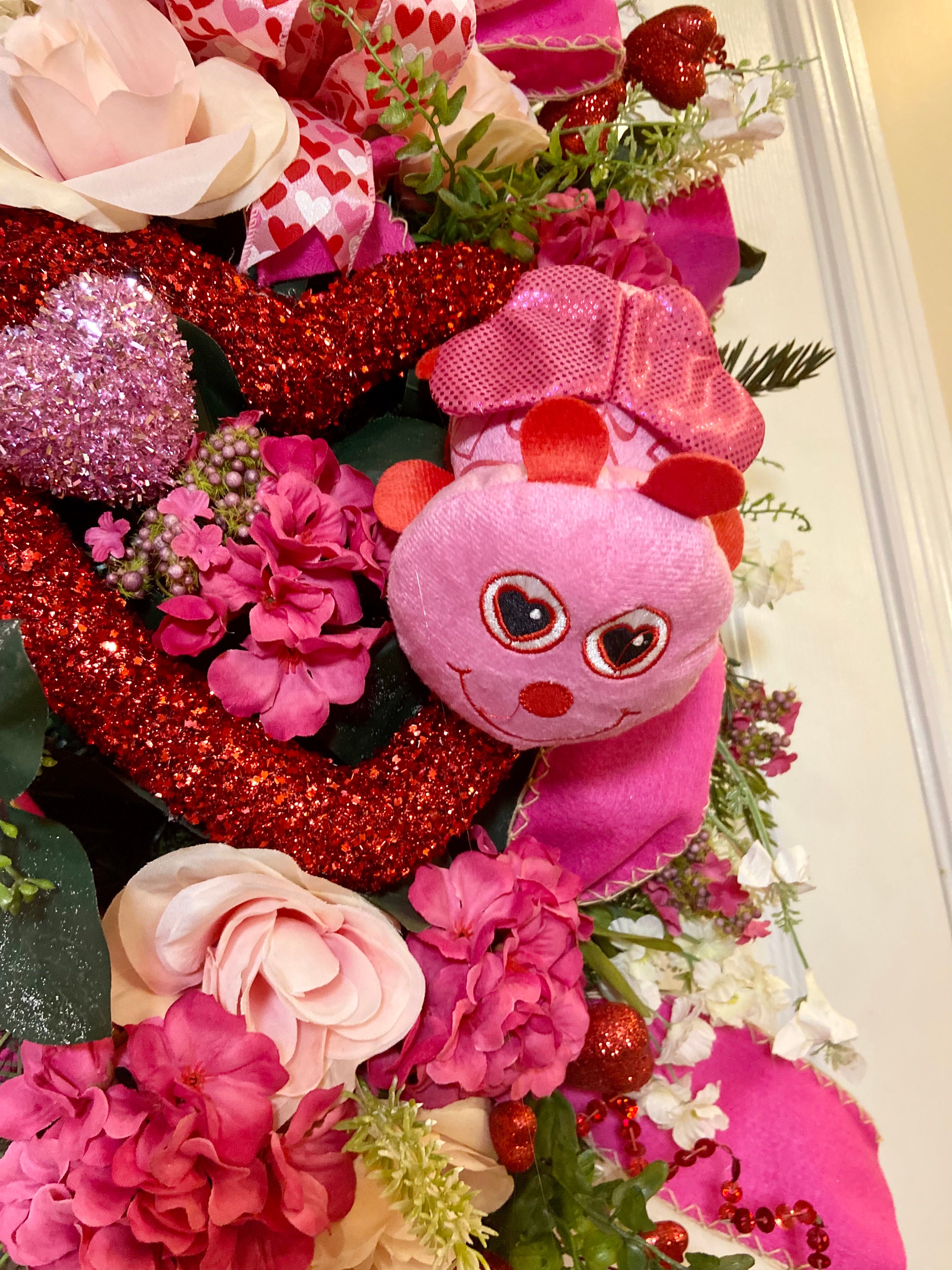 Love Bug Wreath, Heart Wreath, Valentine Wreath, Valentine Decor ...