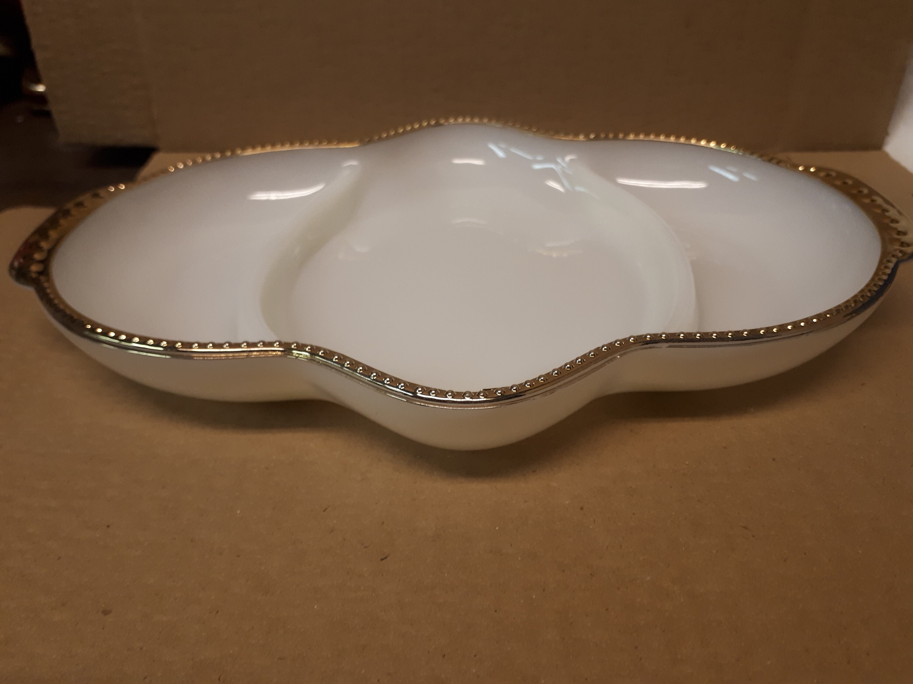Fire King divided serving dish, Pickle plate - Etsy 日本