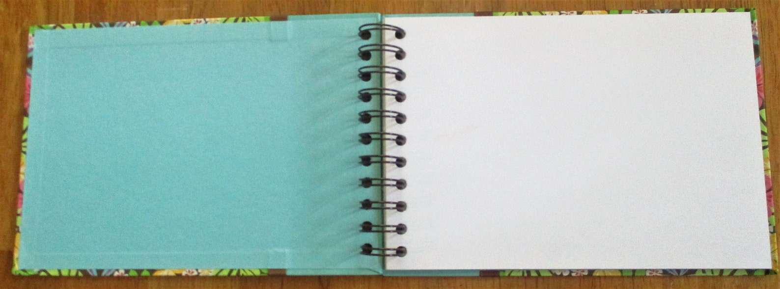 Spiral Flower Scrapbook, Floral Scrapbook (8x5.5), Paper Studio 20 ...
