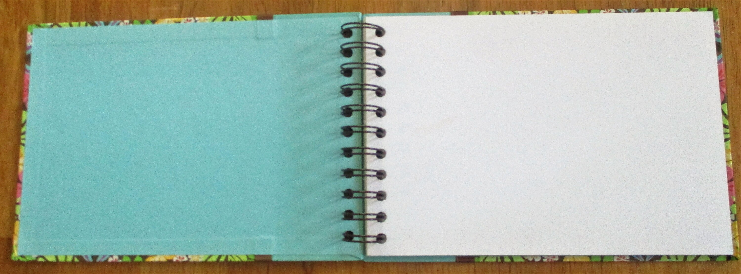 Spiral Flower Scrapbook, Floral Scrapbook (8x5.5), Paper Studio 20 ...