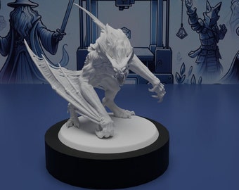 Strigor, Giant Feral Vampire Miniature - Etsy