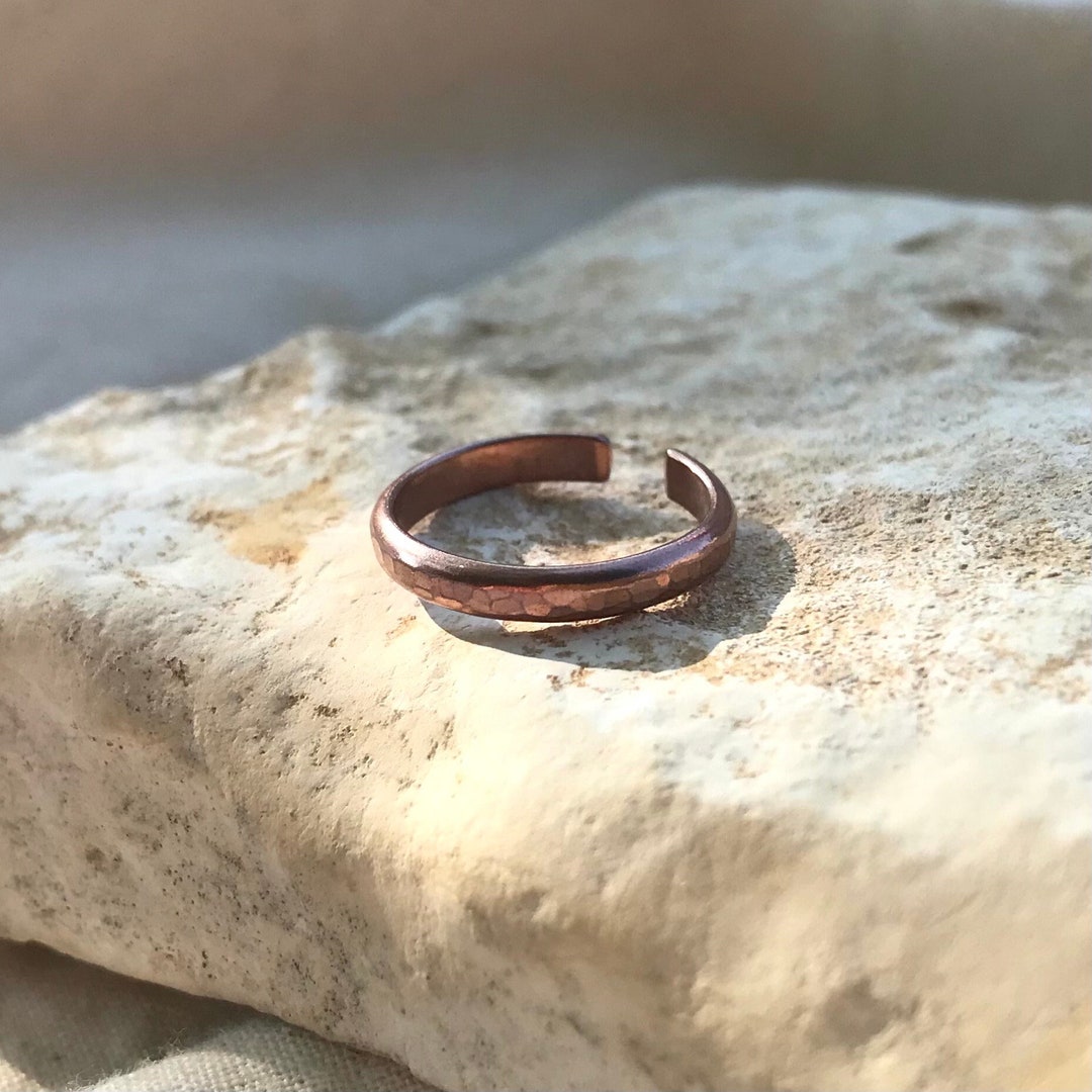 Hammered Copper Toe Ring - Etsy