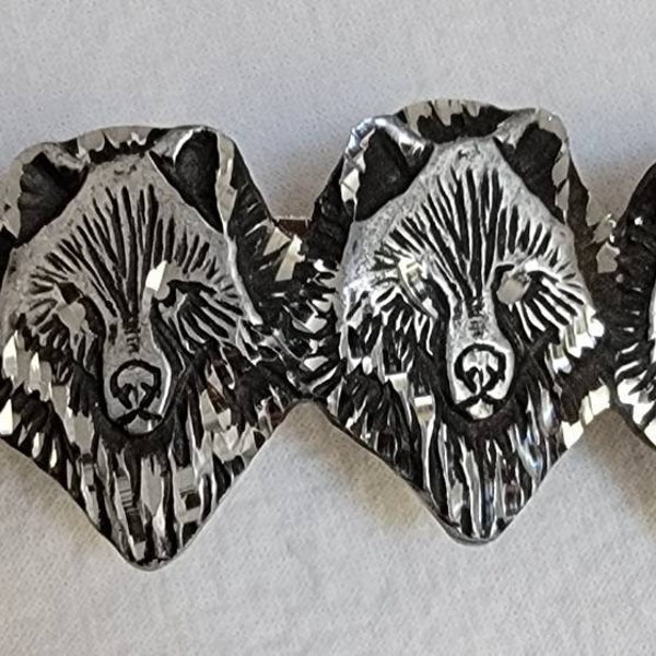 Wolf Pin - Etsy