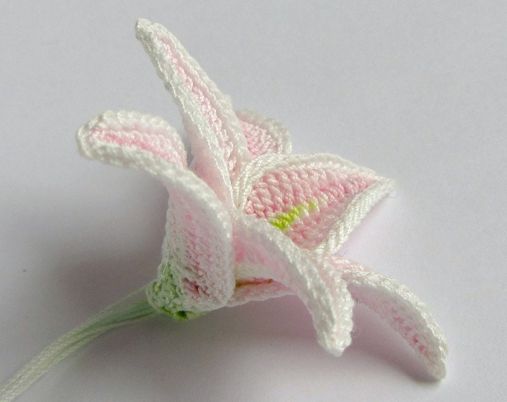 Crochet Flower PATTERN, Lily PDF Tutorial for Easter & Wedding Bouquets ...