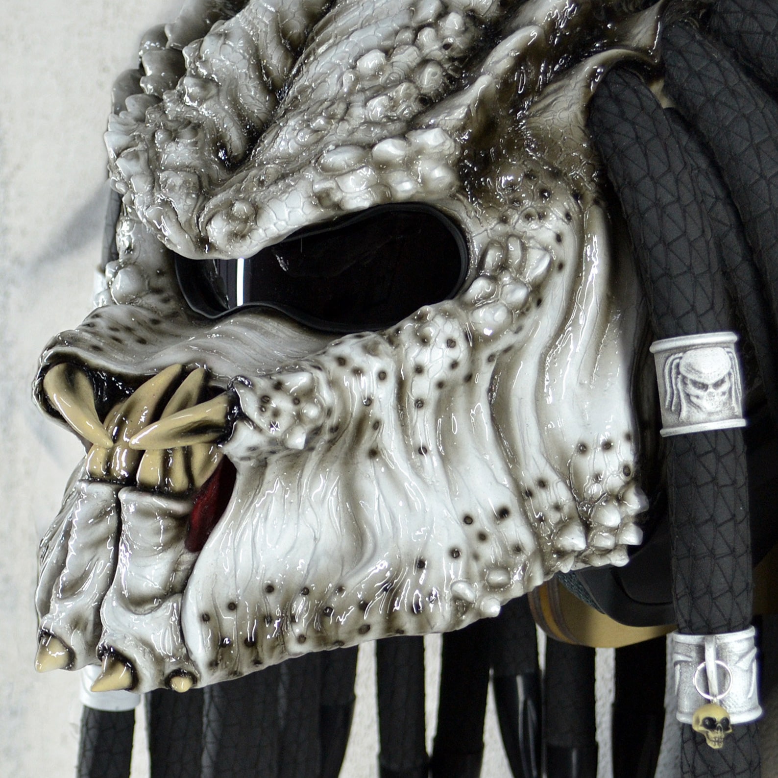 Predator Motorcycle Helmet. Custom Model. DOT&ECE Certified. - Etsy