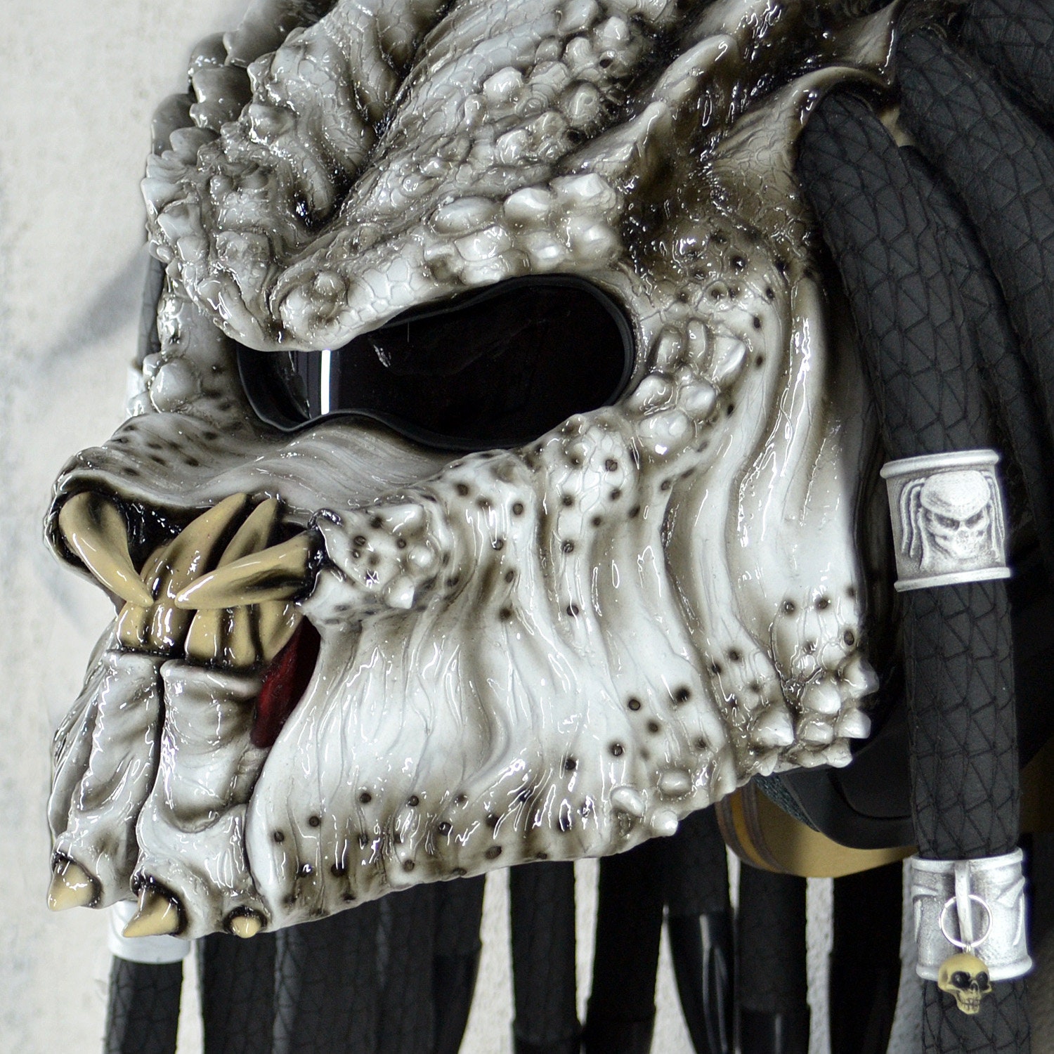 Predator Motorcycle Helmet. Custom Model. DOT&ECE Certified. - Etsy