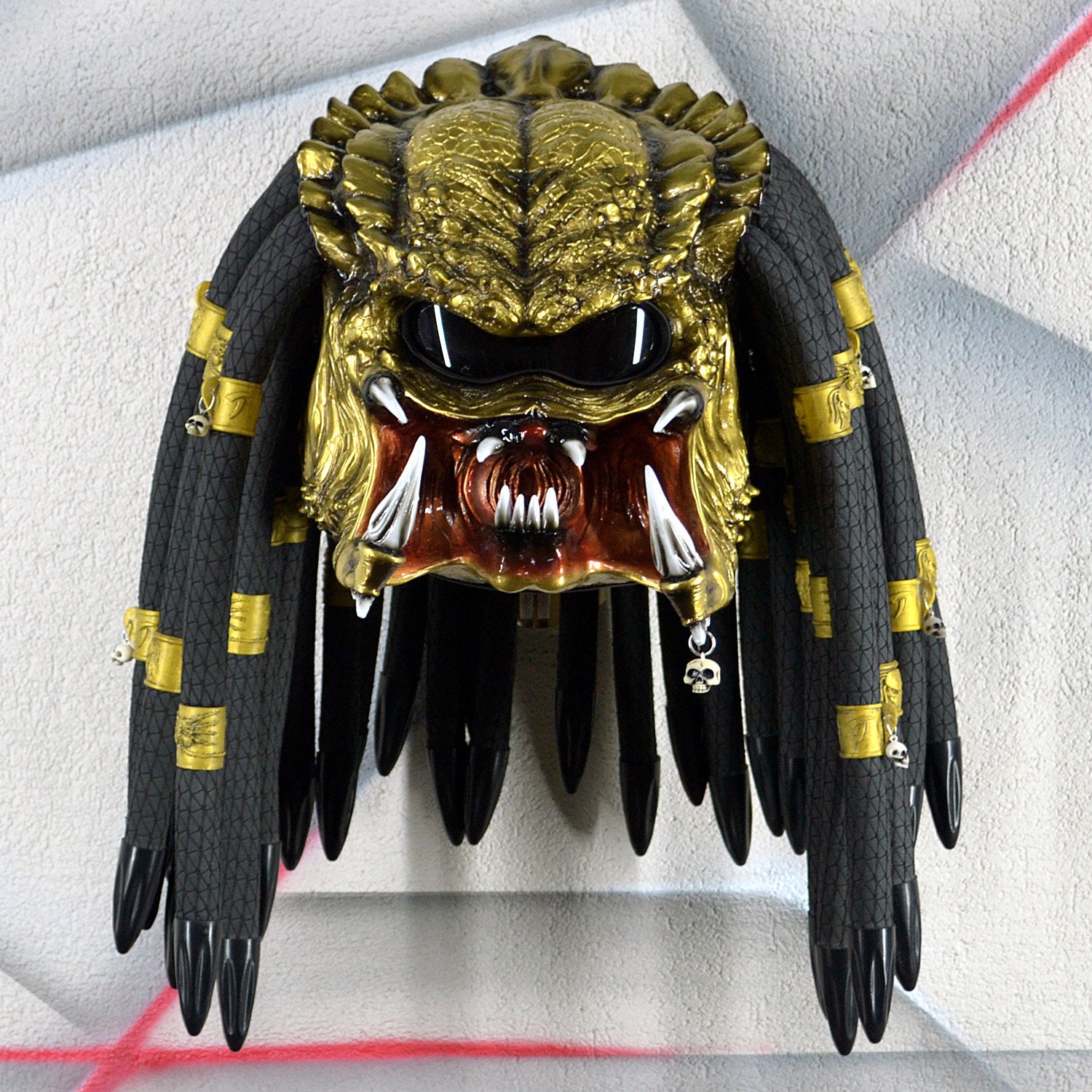Predator Motorcycle Helmet. DOT & ECE Certified. Special Gold Edition ...