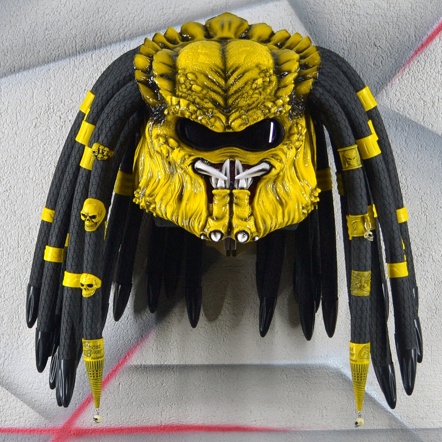 Unique Predator Motorcycle Helmet. Suzuki Daytona Yellow Color Custom ...