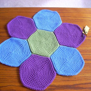 Spring Decor 17" Flower Place Mat, Crocheted Flower Centerpiece, Cotton ...