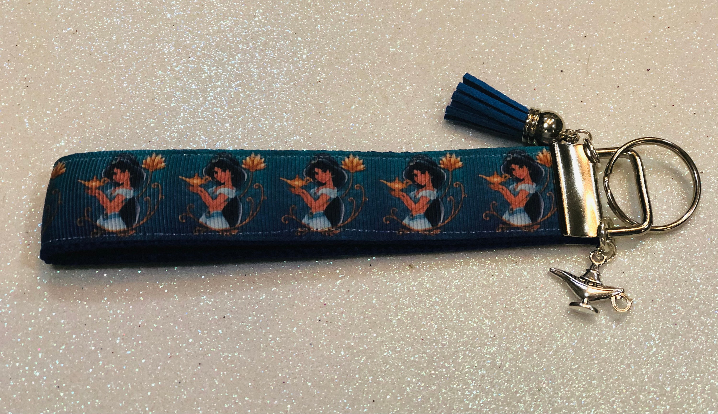 Aladdin Keychain Jasmine Keychain Free Charm Jasmine Key - Etsy UK