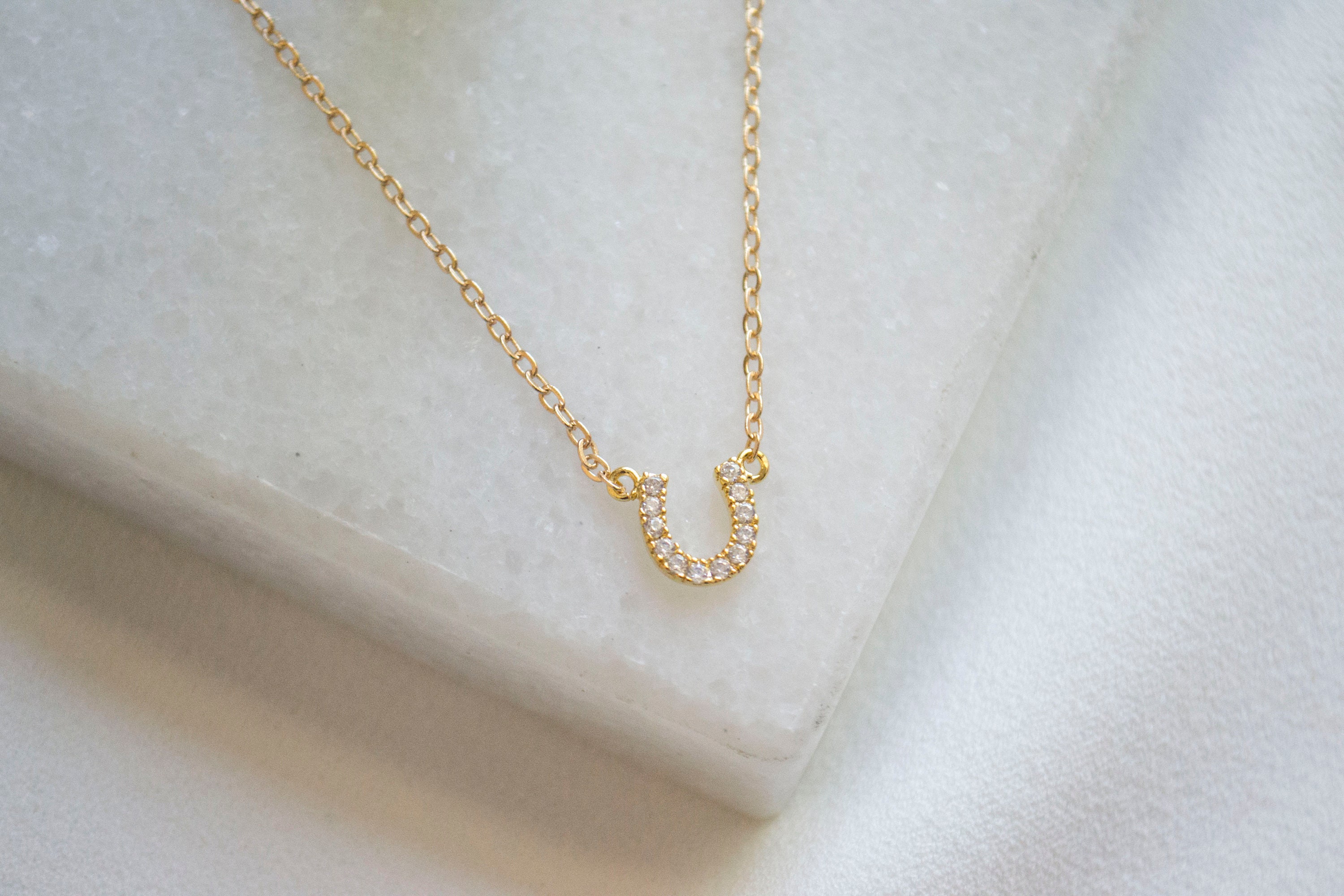 Horseshoe Necklace / Gold Horseshoe Necklace / 14k Gold Filled | Etsy