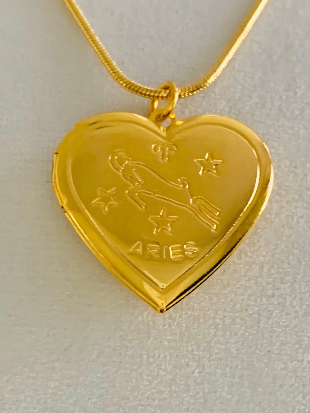Zodiac Locket Pendant, Zodiac Necklace, 1 1/8 X 1 1/8” Gold Plated ...