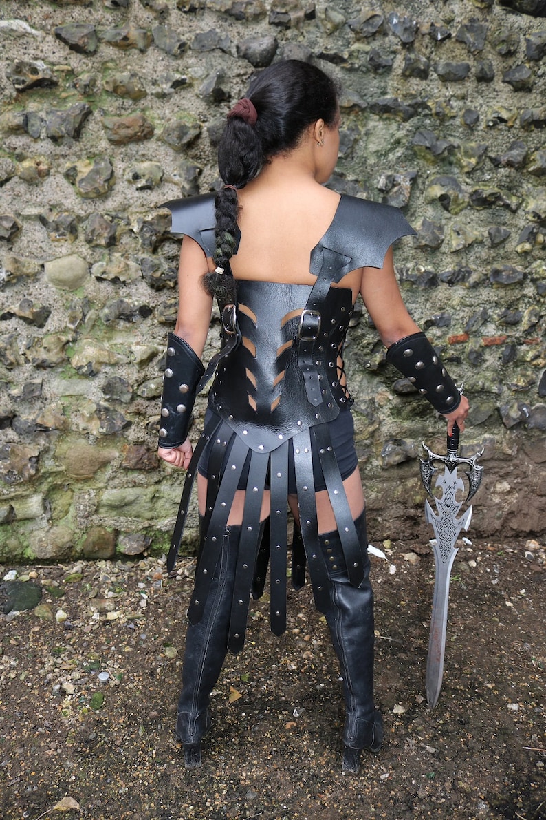 Leather Eternal Women Gladiator Warrior Corset Armour With Skirt ...