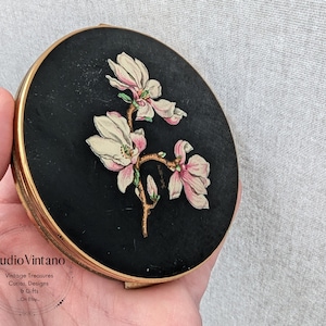 Stratton Compact, Vintage 1960s Stratton Magnolia Flower Enamel ...