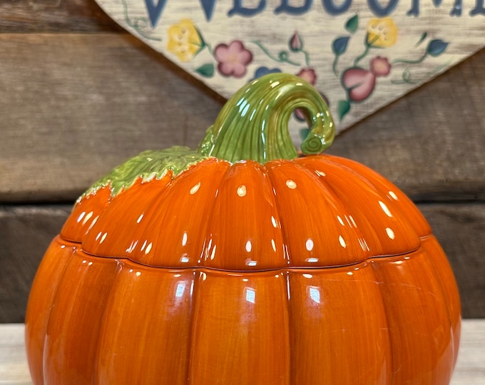 Gorgeous Large WHITE BARN Ceramic PUMPKIN Jar With Lid , Discontinued ...