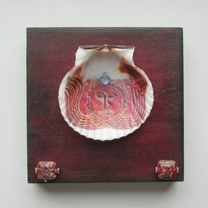 Mixed Media Assemblage Art Sea Shell on Wood Panel With Color - Etsy