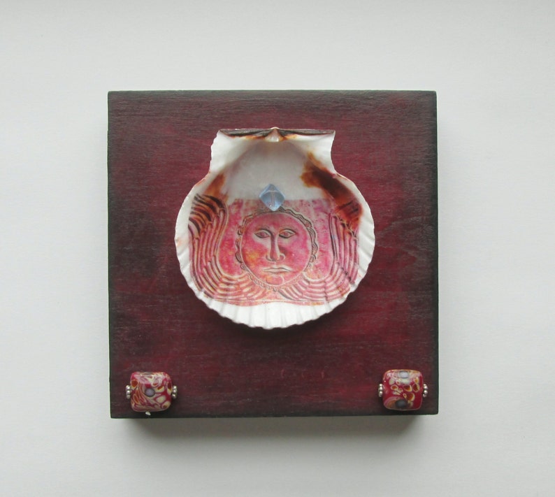 Mixed Media Assemblage Art Sea Shell on Wood Panel With Color - Etsy