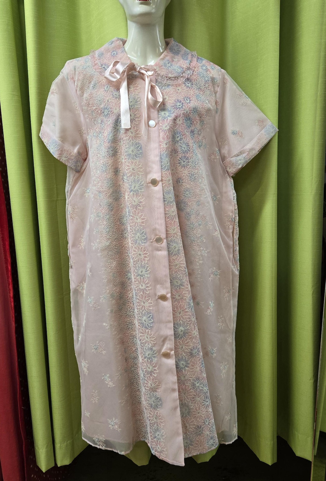 1960s Pretty PINK FLORAL HOUSECOAT by "surella of New York" Size Large ...