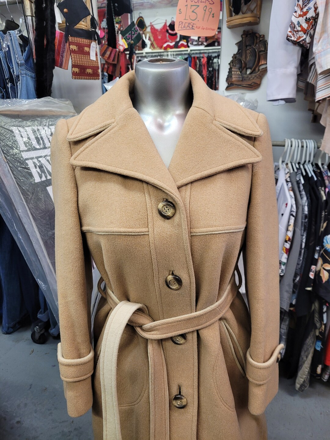 Elegant yet Simple MCM Two Tone Cream Women's Coat by ROTH-STERN, Size ...