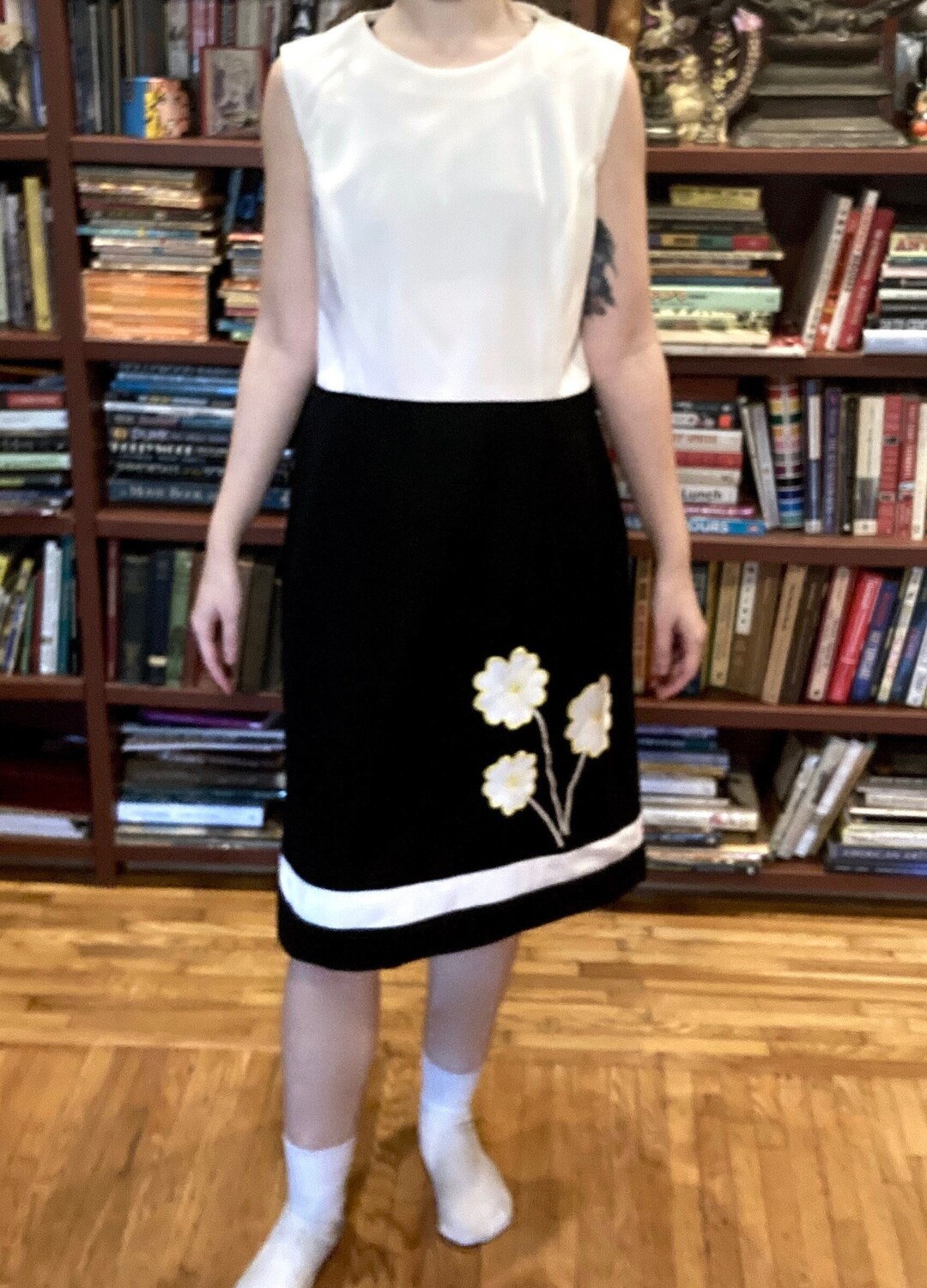 VINTAGE 1960s MOD Dress W/ Flowers by Mary Hames ENGLAND Size Large - Etsy