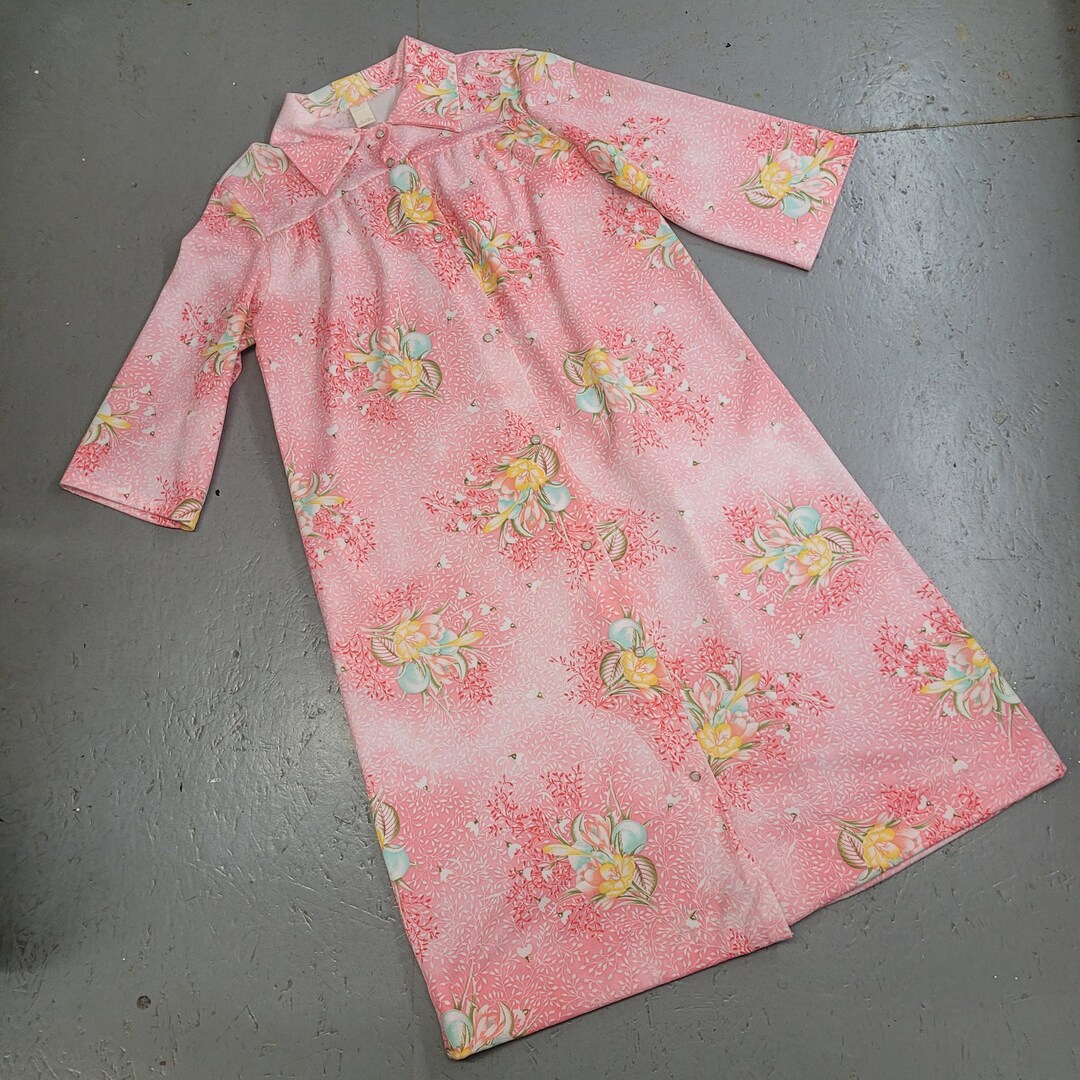 1960s VINTAGE FLORAL Pink Polyester HOUSECOAT Size Extra Large - Etsy