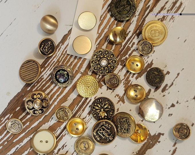 Vintage Gold Fancy Button Lot Vintage Sewing Gold Pearl Buttons Mixed ...