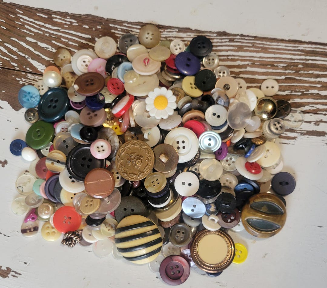 Fun Colorful Vintage Button Lot - Vintage Sewing -lot 2 - Etsy
