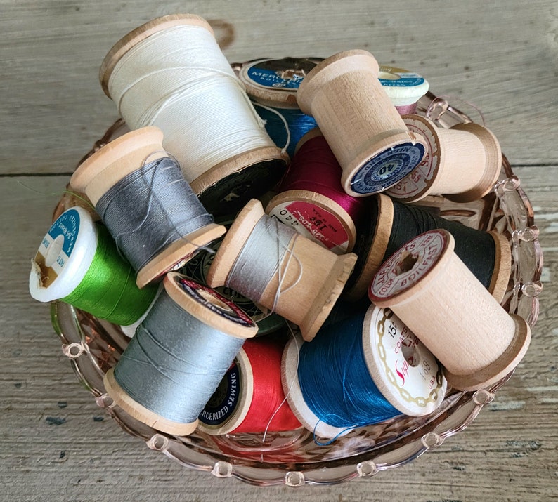 Lot of 18 Old Wooden Spools Old Thread Spools Vintage Wood - Etsy