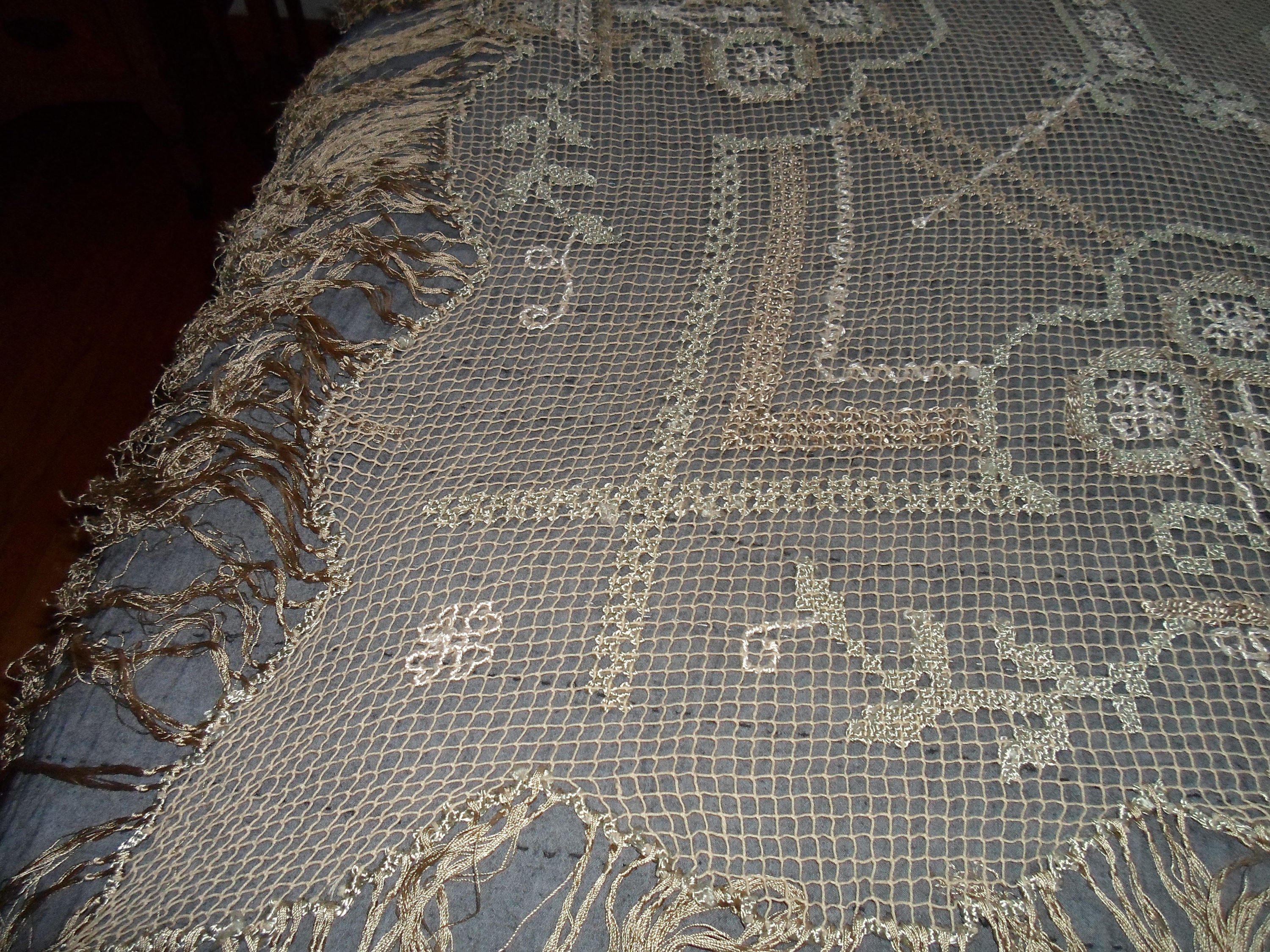 Antique Vintage Needlework Lace Large Shawl Tedious Work 70 x 70 plus ...
