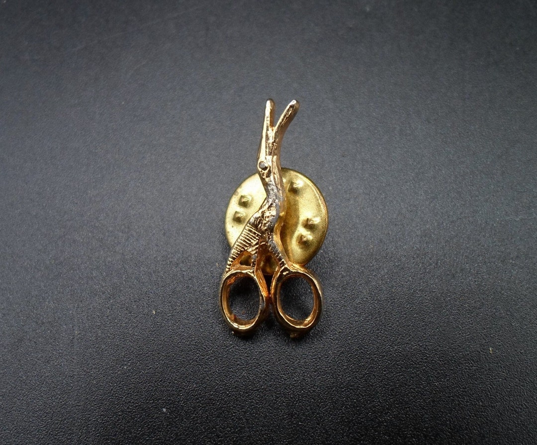 Vintage Sewing Scissors Pin Button Tie Tac Goose Body Shape Adorable ...