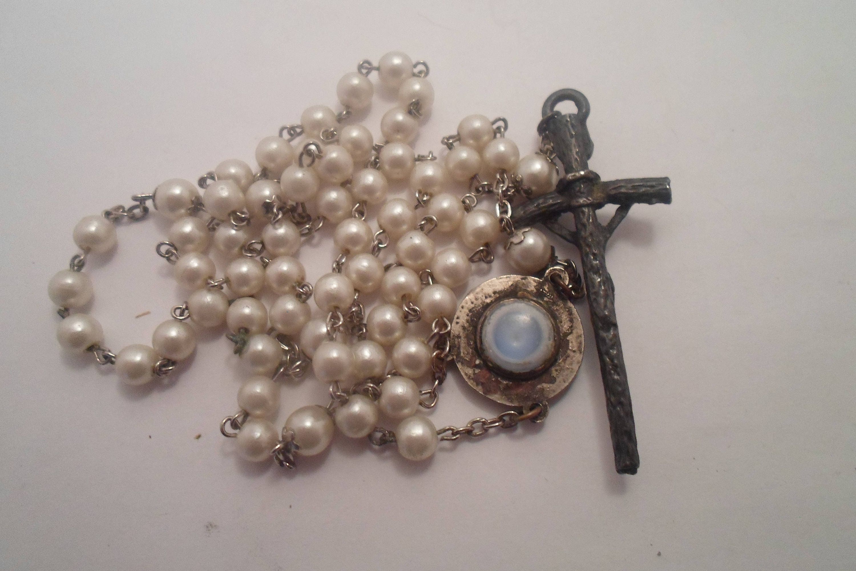 Vintage Relic Blessed Virgin Mary Pearl Rosary 20 l Relic window on ...