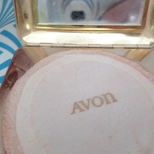 Vintage 70's AVON Gold Tone Loose Powder Compact Replaceable Powder ...