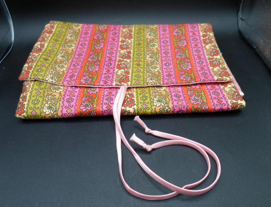 Vintage Lingerie Bag Adorable 1970's 4 Satin Pockets Lovely Print ...