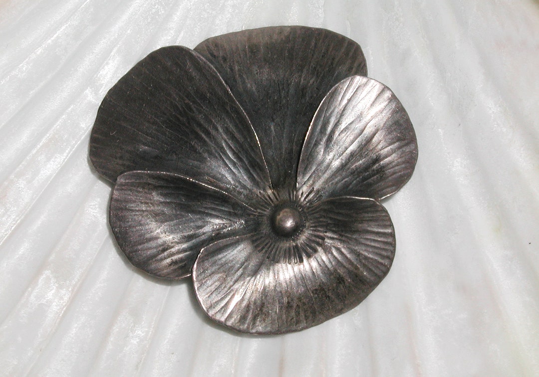 Superb Large Vintage Hand Wrought Signed Stuart Nye Sterling Silver 3D ...