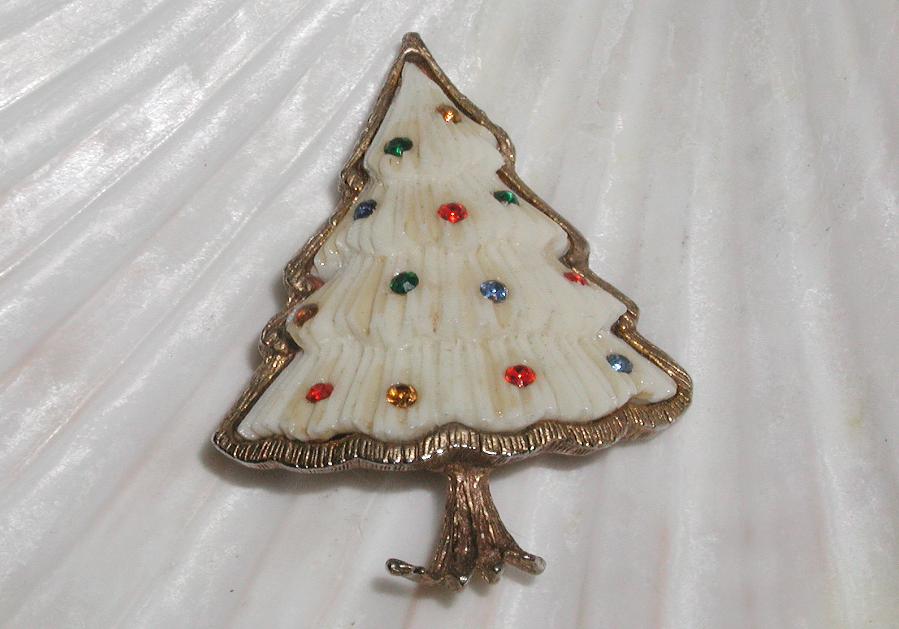 Rare Vintage 1940's Ivory Colored Molded Carved Celluloid - Etsy