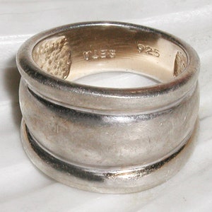 Wide Beautiful Ribbed Vintage Signed SETA 925 Sterling Silver Ring ...
