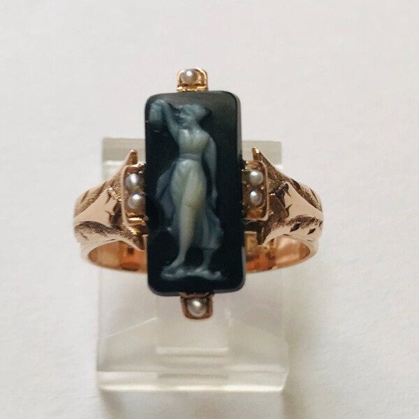 Antique Cameo Ring - Etsy