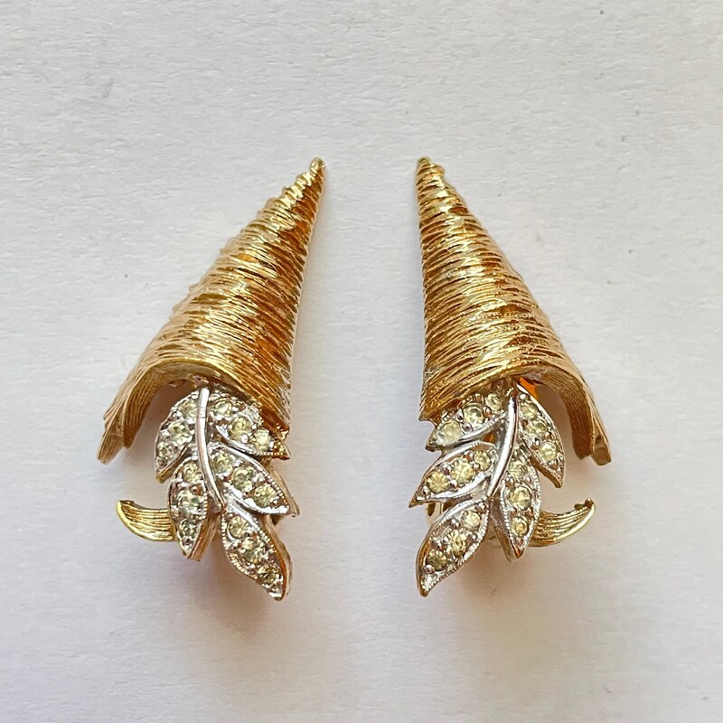 Panetta Clip Earrings - Etsy