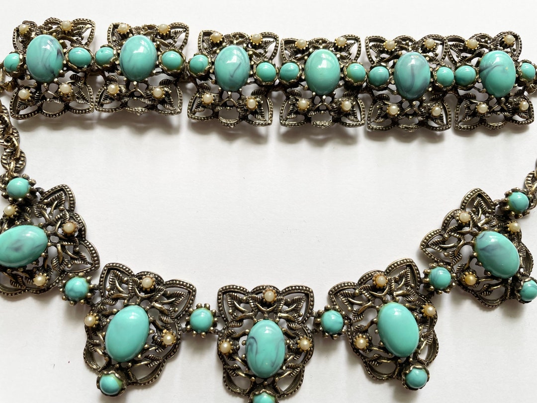 Vintage Turquoise Bead Necklace and Bracelet Set - Etsy