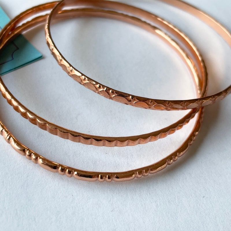 Vintage 1970s Gold Bangle - Etsy