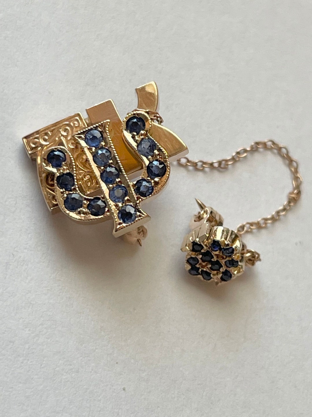 Vintage Alpha Kappa Psi Sapphire Pin 1941 - Etsy