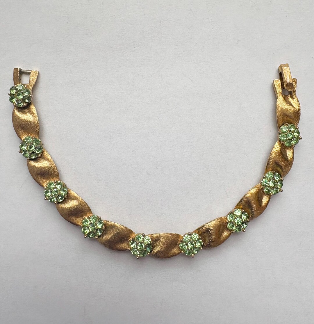 Vintage Crown Trifari Light Green Rhinestone Ribbon Link Bracelet - Etsy