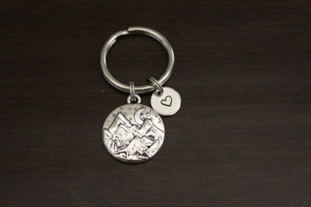 Mountain Key Ring/ Keychain / Zipper Pull - the Mountains Are Calling I ...