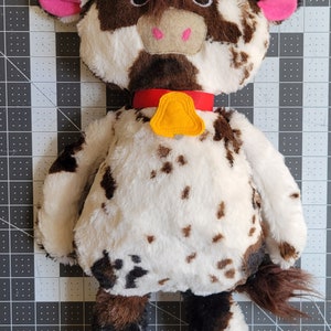 Huggable Highland Cow Sewing Pattern, 20-inch Soft Friend, DIY Stuffed Cow Bull Plushie, Fully ...